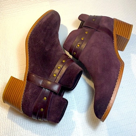 Clarks | Shoes | Clarks Aubergine Suede Breccan Shine Ankle Boots With ...